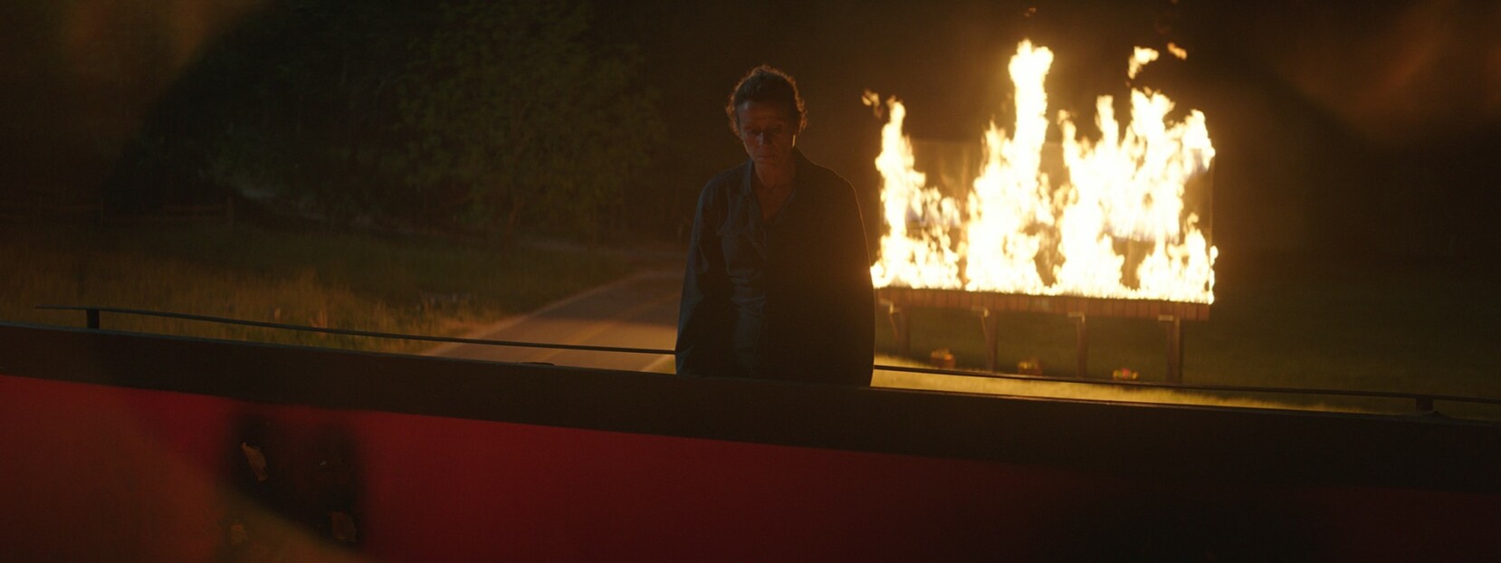 Burning Three, Oscar-Winning, Billboards at Union VFX - fxguide